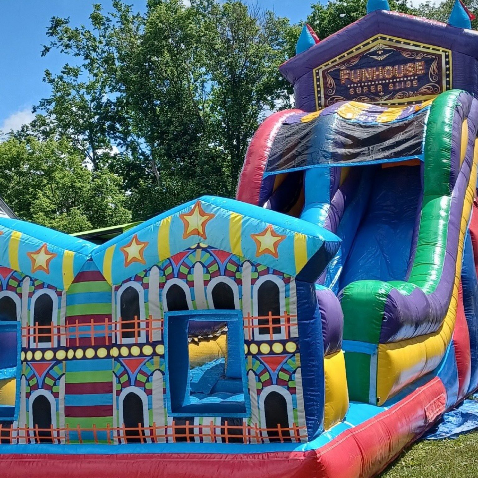 AAA Parties R Us – Having Fun in The Sun.